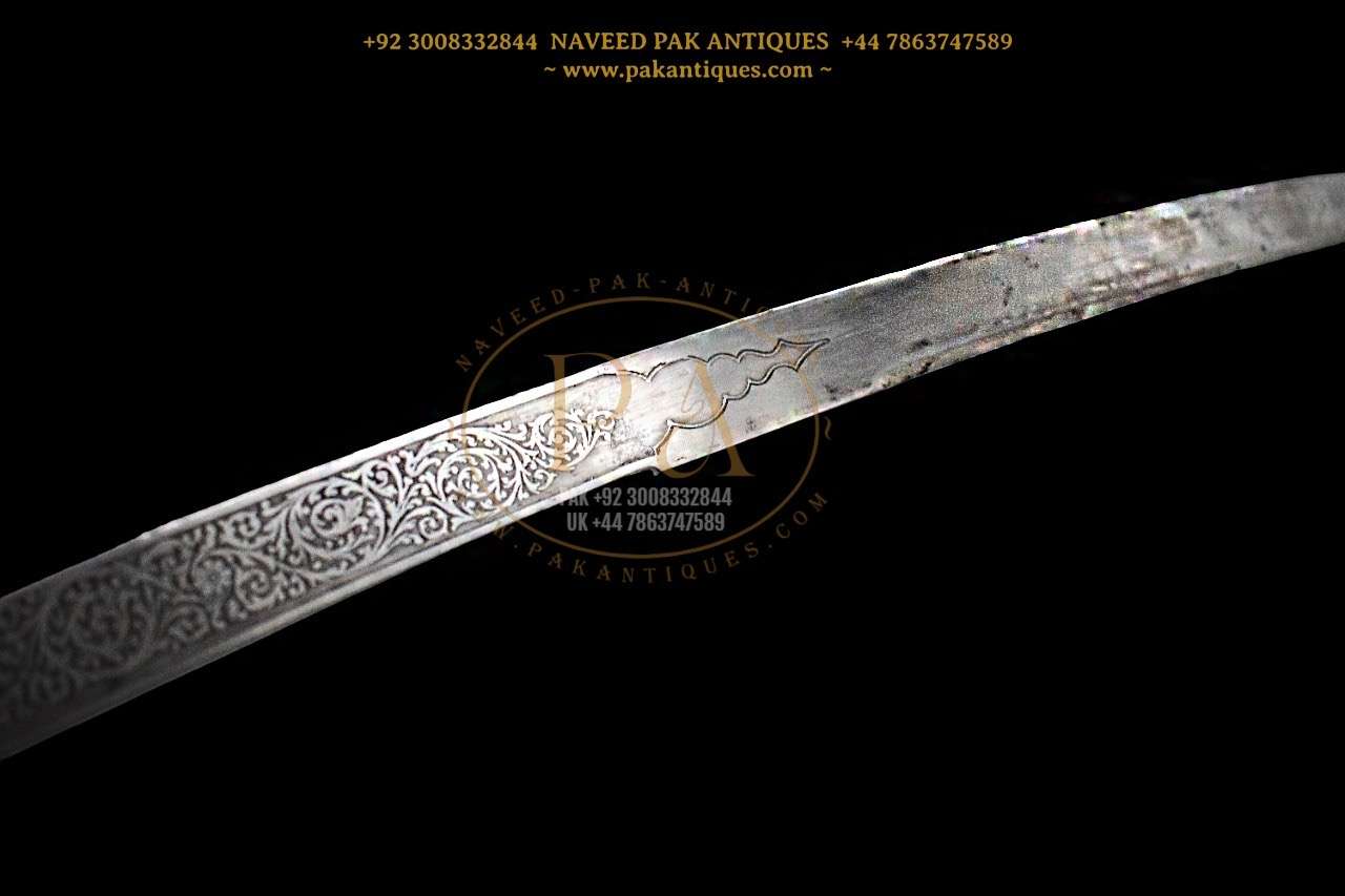 Bahawalpur Officer’s sword with state Emblem made by Wilkinson Swords ...