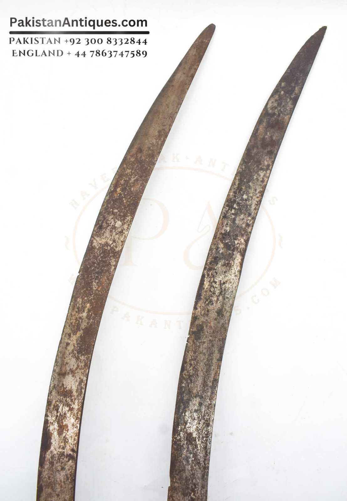 19th century pair of Persian swords Shamshir aged | Pakistan Antiques