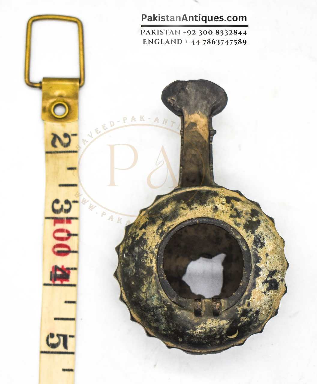 16th-17th Century Afghan Islamic Bronze Oil Lamp: An Exemplary Piece of ...