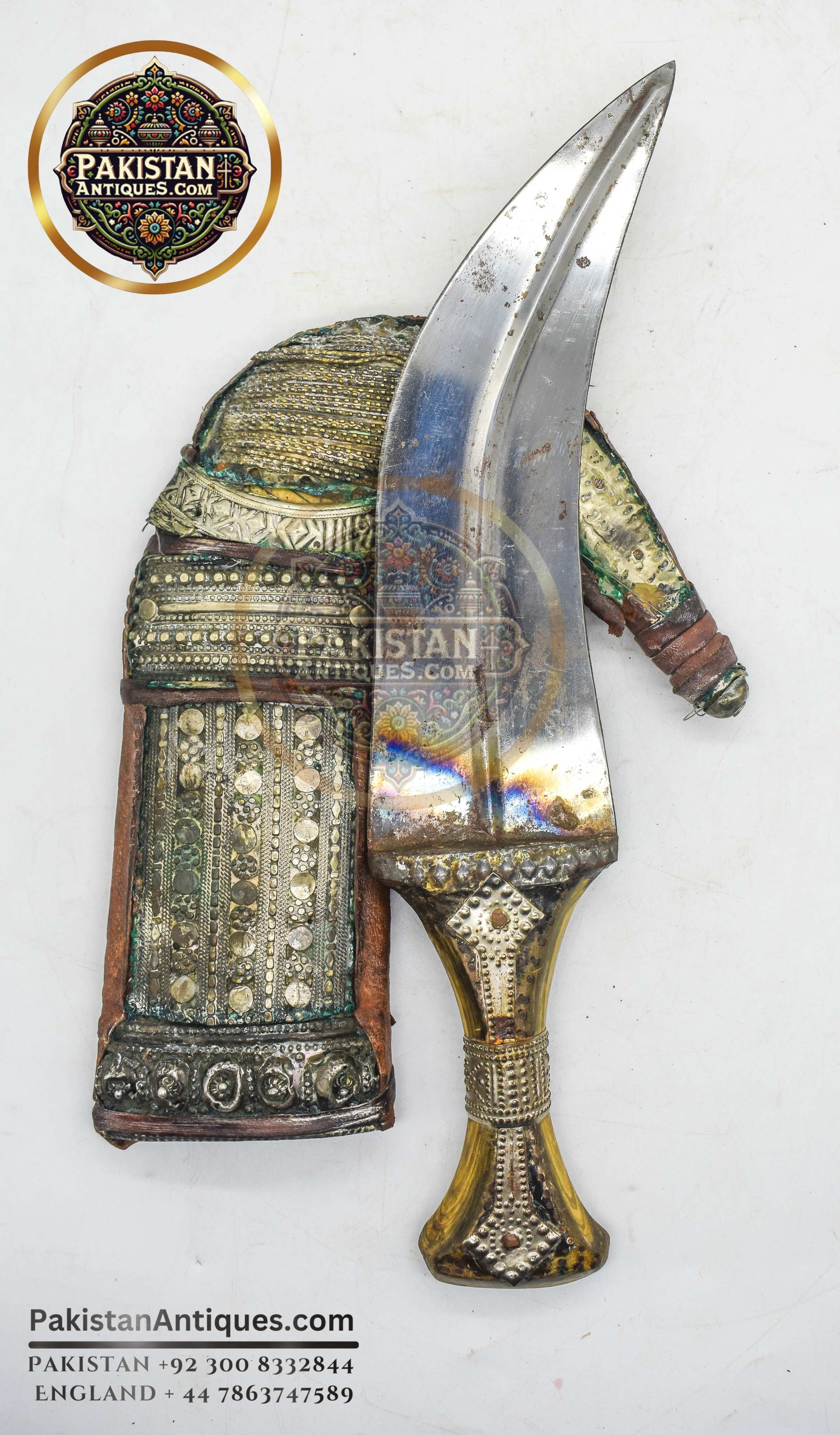 Legacy of the Arabian Peninsula: 20th-Century Omani Jambiya Dagger ...