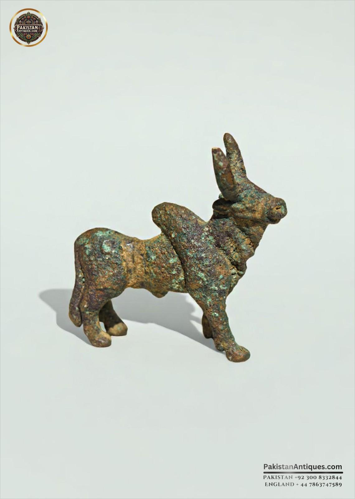 Extremely Rare Harappan Heritage: Bronze Bull Sculpture of Mohenjo-daro ...